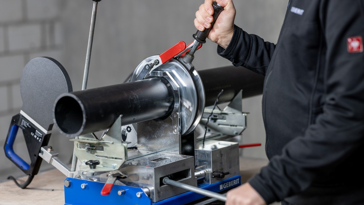 Tools for drainage systems | Geberit